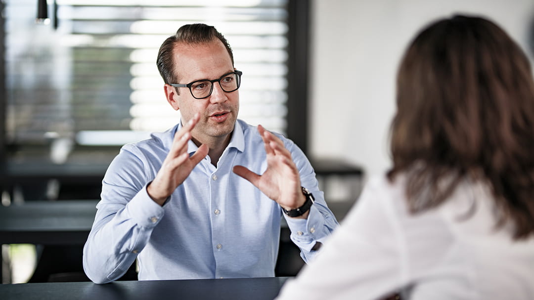 Samuel Meyer – le nouveau CEO en interview - Banque Cler